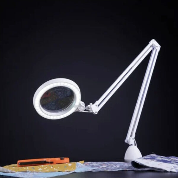 Daylight Magnifier MAG Lamp S - Royal School of Needlework
