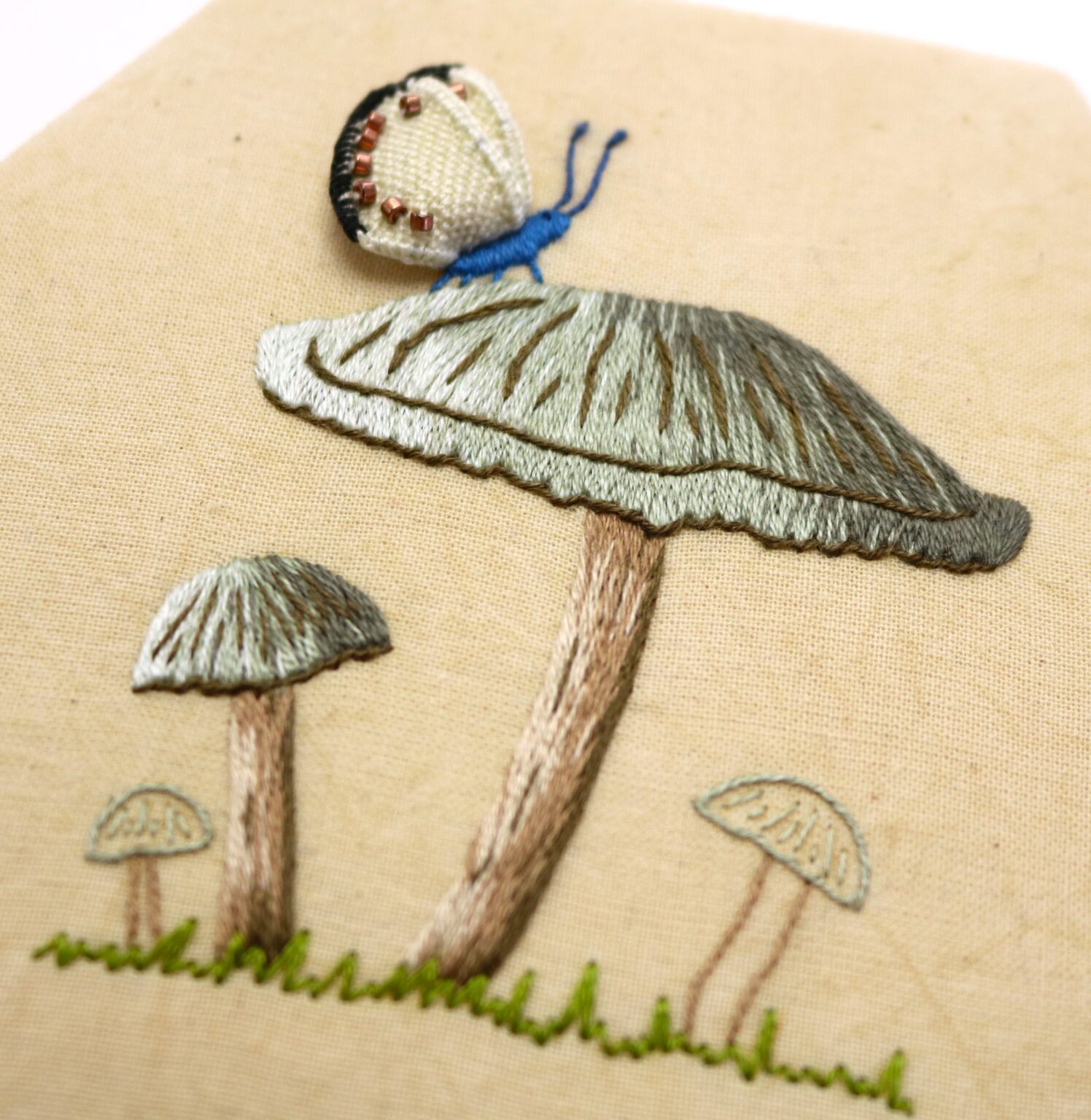 ONL25284 Silk Shaded Mushroom and Stumpwork Butterfly Box NEW - Royal ...